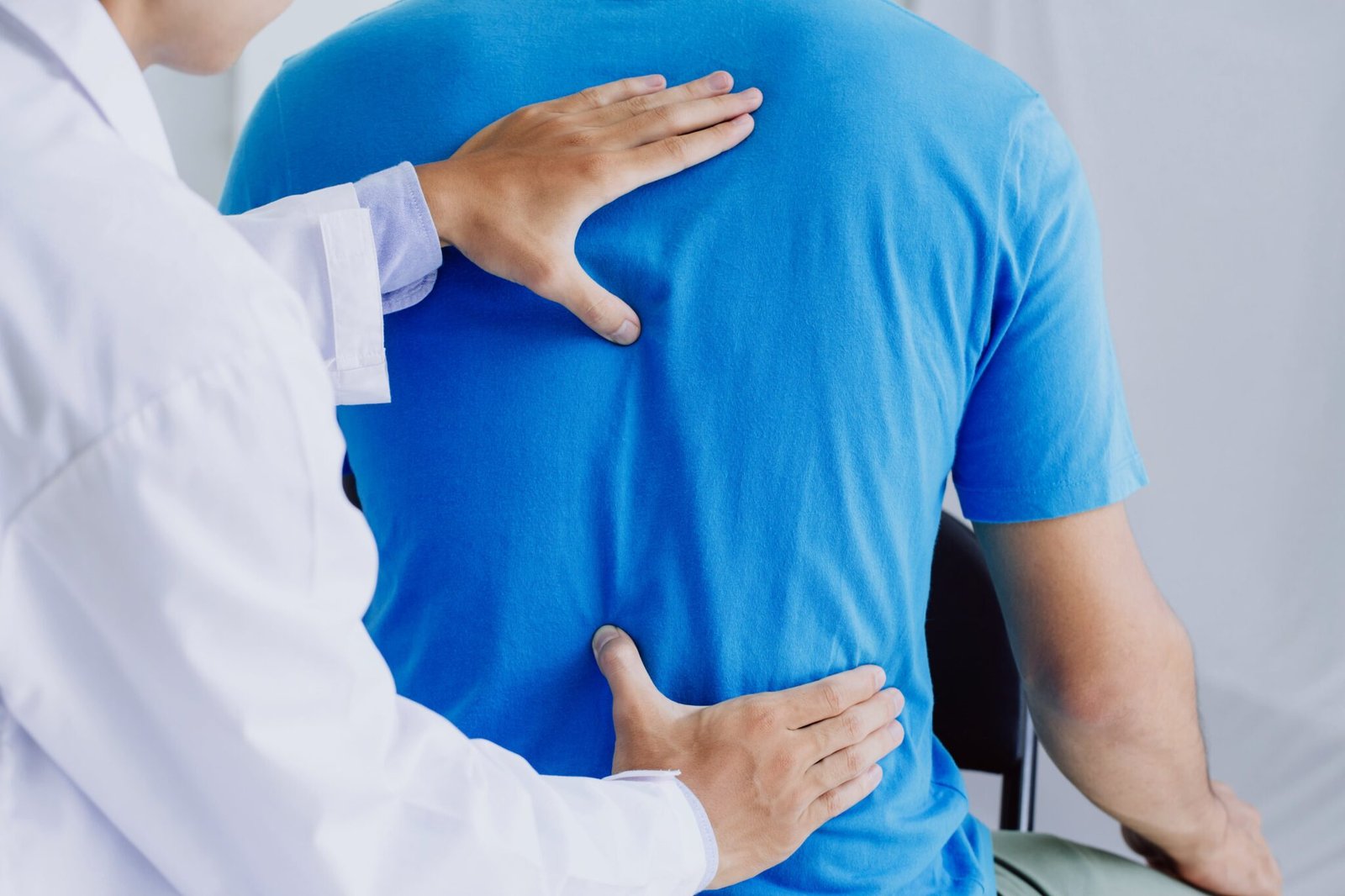 Best Thoracic and Lumbar Spine Treatments in Dubai | Dr. Sherief Elsayed